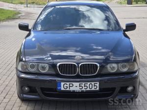 Черный БМВ 525 2003 в Тукумс, объемом двигателя 2.50 л и пробегом 285 тыс. км за 4000 €, фото  на AUTOMOTO.COM.LV