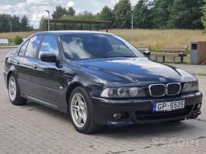 Melns BMW 525 2003 Tukums, ar dzinēja tilpumu 2.50 L un nobraukumu 285 tūkst. km par 4000 €, foto 4 vietnē AUTOMOTO.COM.LV
