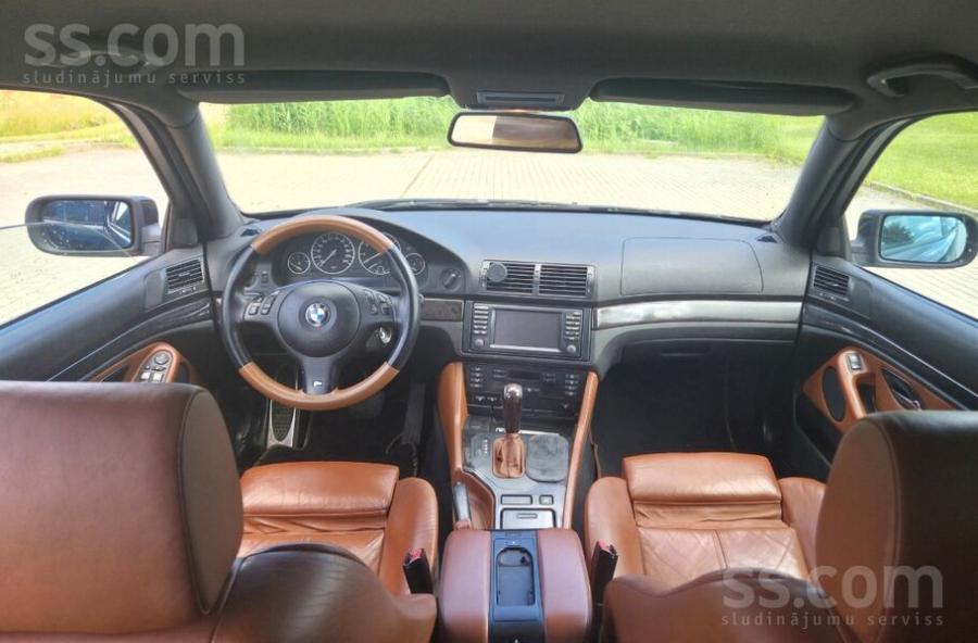 Melns BMW 525 2003 Tukums, ar dzinēja tilpumu 2.50 L un nobraukumu 285 tūkst. km par 4000 €, foto 9 vietnē AUTOMOTO.COM.LV