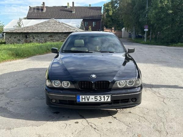 Black BMW 525 2003 in Jelgava, with an engine capacity of 2.50 L and mileage of 418 thousand km for 2500 €, photo 7 on AUTOMOTO.COM.LV