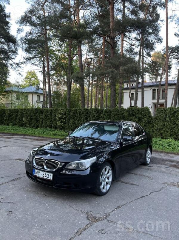 Black BMW 525 2004 in Riga, with an engine capacity of 2.50 L and mileage of 414 thousand km for 10000 €, photo 2 on AUTOMOTO.COM.LV