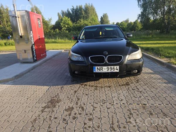 Black BMW 525 2004 in Liepaja, with an engine capacity of 2.50 L and mileage of 420 thousand km for 3300 €, photo 3 on AUTOMOTO.COM.LV
