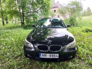 Black BMW 525 2004 in Saldus, with an engine capacity of 2.50 L and mileage of 435 thousand km for 9650 €, photo 9 on AUTOMOTO.COM.LV