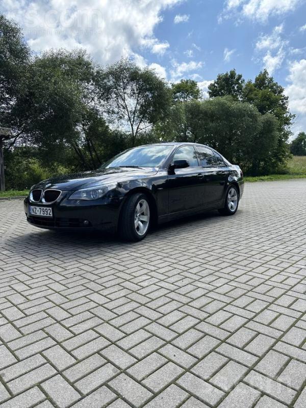 Melns BMW 525 2004 Krāslava, ar dzinēja tilpumu 2.50 L un nobraukumu 299 tūkst. km par 4950 €, foto 6 vietnē AUTOMOTO.COM.LV