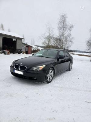 Black BMW 525 2004 in Alytus, with an engine capacity of 2.50 L and mileage of 404 thousand km for 4200 €, photo 2 on AUTOMOTO.COM.LV