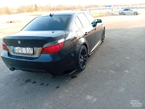 Black BMW 525 2004 in Kaisiadorys, with an engine capacity of 2.50 L and mileage of 511 thousand km for 3200 €, photo 9 on AUTOMOTO.COM.LV