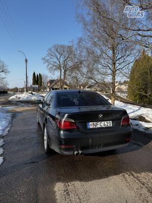 Black BMW 525 2004 in Plunge, with an engine capacity of 2.50 L and mileage of 452 thousand km for 2200 €, photo 5 on AUTOMOTO.COM.LV
