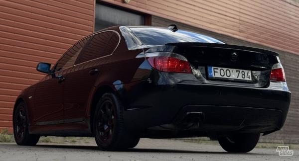 Black BMW 525 2004 in Kaunas, with an engine capacity of 2.50 L and mileage of 222 thousand km for 2900 €, photo 6 on AUTOMOTO.COM.LV