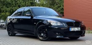 Melns BMW 525 2004 Kauņa, ar dzinēja tilpumu 2.50 L un nobraukumu 222 tūkst. km par 2900 €, foto 12 vietnē AUTOMOTO.COM.LV