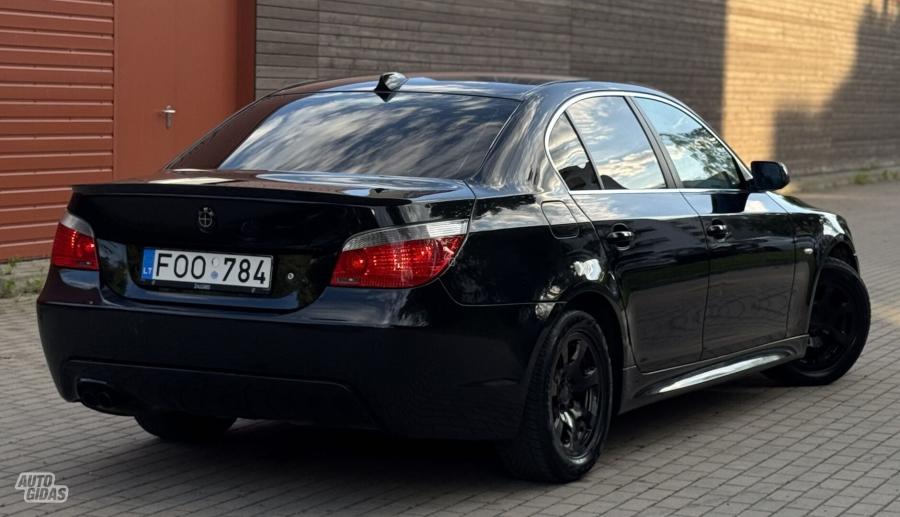 Melns BMW 525 2004 Kauņa, ar dzinēja tilpumu 2.50 L un nobraukumu 222 tūkst. km par 2900 €, foto 15 vietnē AUTOMOTO.COM.LV