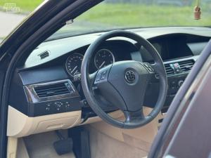 Melns BMW 525 2004 Kauņa, ar dzinēja tilpumu 2.50 L un nobraukumu 222 tūkst. km par 2900 €, foto 17 vietnē AUTOMOTO.COM.LV