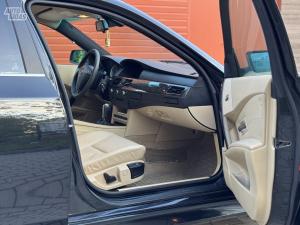 Melns BMW 525 2004 Kauņa, ar dzinēja tilpumu 2.50 L un nobraukumu 222 tūkst. km par 2900 €, foto 20 vietnē AUTOMOTO.COM.LV