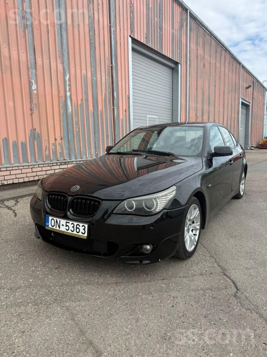 Black BMW 525 2004 in Riga, with an engine capacity of 2.50 L and mileage of 0 thousand km for 3900 €, photo 3 on AUTOMOTO.COM.LV