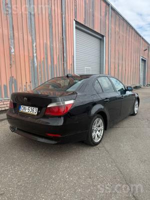 Black BMW 525 2004 in Riga, with an engine capacity of 2.50 L and mileage of 0 thousand km for 3900 €, photo 5 on AUTOMOTO.COM.LV