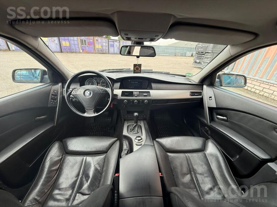 Black BMW 525 2004 in Riga, with an engine capacity of 2.50 L and mileage of 0 thousand km for 3900 €, photo 7 on AUTOMOTO.COM.LV