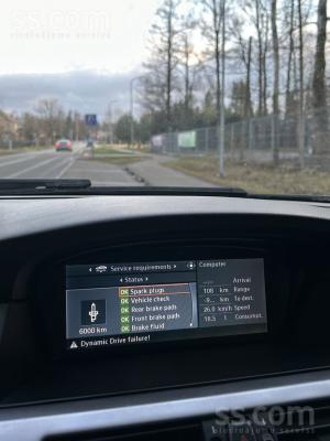 Black BMW 525 2004 in Riga, with an engine capacity of 2.50 L and mileage of 303 thousand km for 5100 €, photo 12 on AUTOMOTO.COM.LV