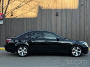Black BMW 525 2004 in Riga, with an engine capacity of 2.50 L and mileage of 0 thousand km for 3290 €, photo 7 on AUTOMOTO.COM.LV