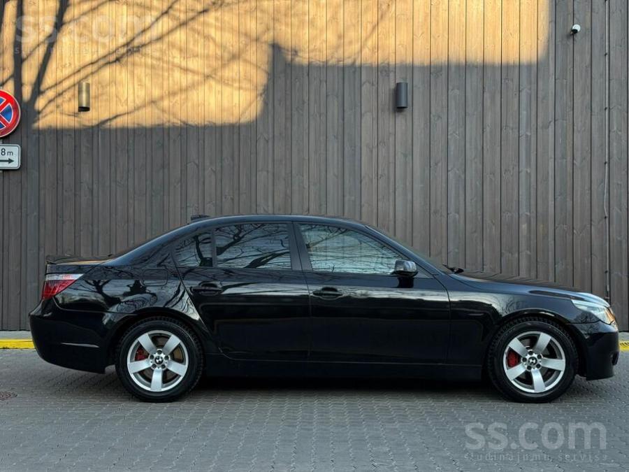 Black BMW 525 2004 in Riga, with an engine capacity of 2.50 L and mileage of 0 thousand km for 3290 €, photo 7 on AUTOMOTO.COM.LV