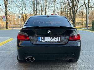 Black BMW 525 2004 in Riga, with an engine capacity of 2.50 L and mileage of 0 thousand km for 3290 €, photo 10 on AUTOMOTO.COM.LV