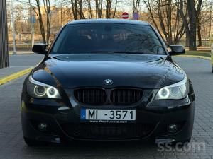 Black BMW 525 2004 in Riga, with an engine capacity of 2.50 L and mileage of 0 thousand km for 3290 €, photo 12 on AUTOMOTO.COM.LV