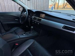 Black BMW 525 2004 in Riga, with an engine capacity of 2.50 L and mileage of 0 thousand km for 3290 €, photo 18 on AUTOMOTO.COM.LV