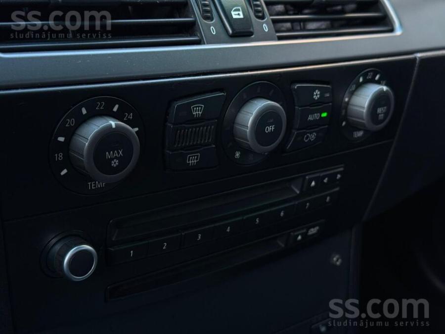 Black BMW 525 2004 in Riga, with an engine capacity of 2.50 L and mileage of 0 thousand km for 3290 €, photo 21 on AUTOMOTO.COM.LV