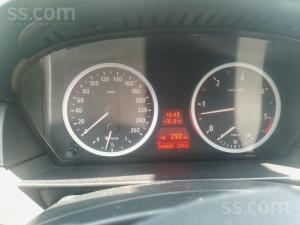 Black BMW 525 2004 in Daugavpils, with an engine capacity of 2.50 L and mileage of 370 thousand km for 4000 €, photo 8 on AUTOMOTO.COM.LV
