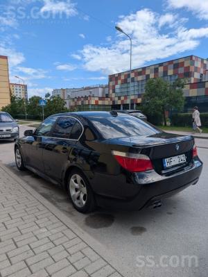 Melns BMW 525 2004 Rīga, ar dzinēja tilpumu 2.50 L un nobraukumu 0 tūkst. km par 3900 €, foto 3 vietnē AUTOMOTO.COM.LV