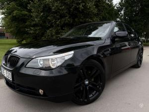 Black BMW 525 2004 in Kaunas, with an engine capacity of 2.49 L and mileage of 391 thousand km for 3300 €, photo 18 on AUTOMOTO.COM.LV