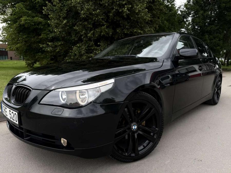 Black BMW 525 2004 in Kaunas, with an engine capacity of 2.49 L and mileage of 393 thousand km for 3500 €, photo 19 on AUTOMOTO.COM.LV