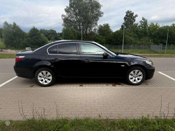 Черный БМВ 525 2004 в Вильнюс, объемом двигателя 2.50 л и пробегом 321 тыс. км за 3000 €, фото 4 на AUTOMOTO.COM.LV