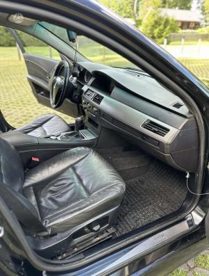 Melns BMW 525 2004 Anykščiai, ar dzinēja tilpumu 2.50 L un nobraukumu 452 tūkst. km par 1700 €, foto 11 vietnē AUTOMOTO.COM.LV
