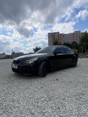 Black BMW 525 2004 in Tallinn, with an engine capacity of 0.00 L and mileage of 378 thousand km for 2999 €, photo 8 on AUTOMOTO.COM.LV