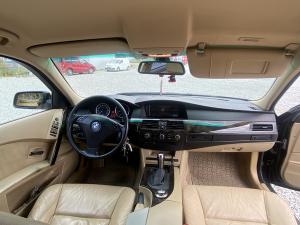 Black BMW 525 2004 in Tallinn, with an engine capacity of 0.00 L and mileage of 378 thousand km for 2999 €, photo 10 on AUTOMOTO.COM.LV