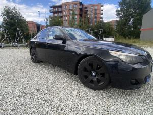 Black BMW 525 2004 in Tallinn, with an engine capacity of 0.00 L and mileage of 378 thousand km for 2999 €, photo 14 on AUTOMOTO.COM.LV