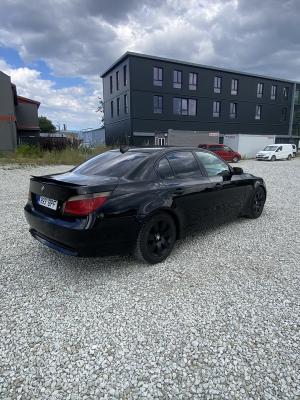 Black BMW 525 2004 in Tallinn, with an engine capacity of 0.00 L and mileage of 378 thousand km for 2999 €, photo 20 on AUTOMOTO.COM.LV