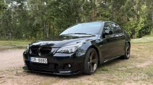 Black BMW 525 2004 in Riga, with an engine capacity of 2.50 L and mileage of 368 thousand km for 7000 €, photo  on AUTOMOTO.COM.LV