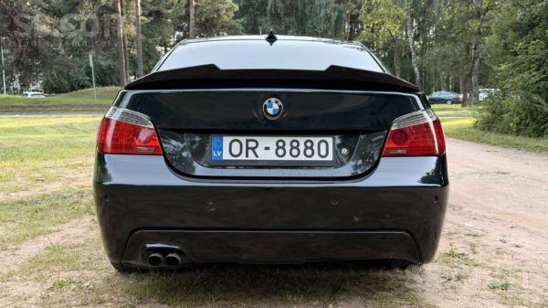 Melns BMW 525 2004 Rīga, ar dzinēja tilpumu 2.50 L un nobraukumu 368 tūkst. km par 7000 €, foto 6 vietnē AUTOMOTO.COM.LV