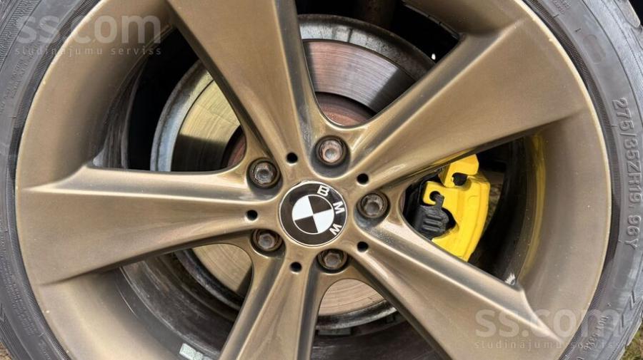Melns BMW 525 2004 Rīga, ar dzinēja tilpumu 2.50 L un nobraukumu 368 tūkst. km par 7000 €, foto 14 vietnē AUTOMOTO.COM.LV
