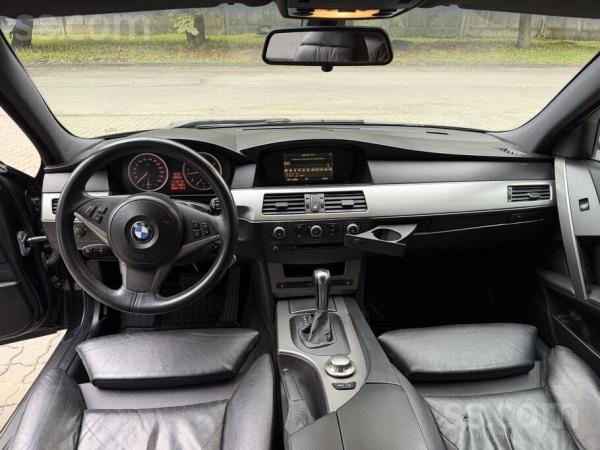 Melns BMW 525 2004 Rīga, ar dzinēja tilpumu 2.50 L un nobraukumu 340 tūkst. km par 4400 €, foto 10 vietnē AUTOMOTO.COM.LV