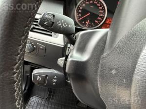 Black BMW 525 2004 in Riga, with an engine capacity of 2.50 L and mileage of 340 thousand km for 4400 €, photo 13 on AUTOMOTO.COM.LV