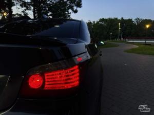 Black BMW 525 2004 in Silute, with an engine capacity of 2.50 L and mileage of 406 thousand km for 3500 €, photo 12 on AUTOMOTO.COM.LV