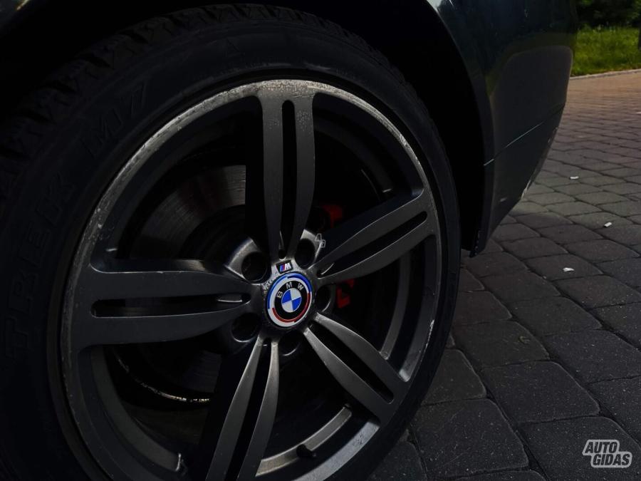 Black BMW 525 2004 in Silute, with an engine capacity of 2.50 L and mileage of 406 thousand km for 3500 €, photo 15 on AUTOMOTO.COM.LV