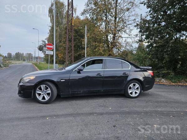 БМВ 525 2004 в Рига на AUTOMOTO.COM.LV Черный БМВ 525 2004 в Рига, объемом двигателя 2.50 л и пробегом 450 тыс. км за 3850 €, фото 6 на AUTOMOTO.COM.LV