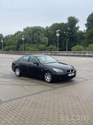 Melns BMW 525 2005 Rīga, ar dzinēja tilpumu 2.50 L un nobraukumu 343 tūkst. km par 2400 €, foto 6 vietnē AUTOMOTO.COM.LV