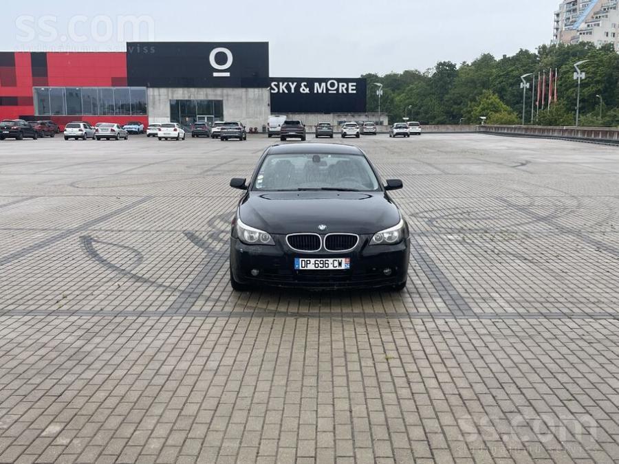 Melns BMW 525 2005 Rīga, ar dzinēja tilpumu 2.50 L un nobraukumu 343 tūkst. km par 2400 €, foto 7 vietnē AUTOMOTO.COM.LV