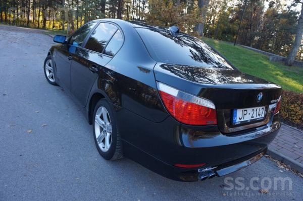 Melns BMW 525 2005 Jūrmala, ar dzinēja tilpumu 2.50 L un nobraukumu 247 tūkst. km par 4895 €, foto 6 vietnē AUTOMOTO.COM.LV