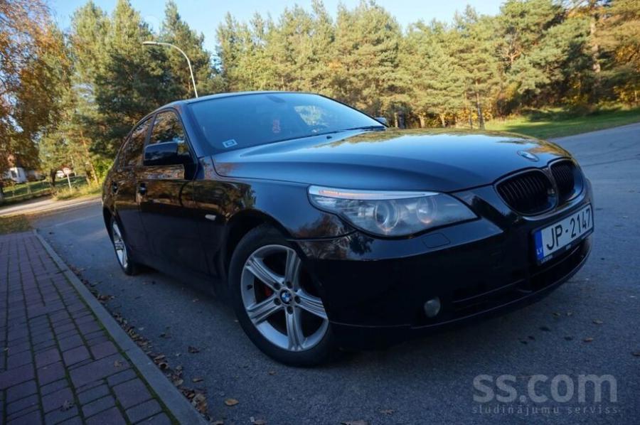 Melns BMW 525 2005 Jūrmala, ar dzinēja tilpumu 2.50 L un nobraukumu 247 tūkst. km par 4895 €, foto 10 vietnē AUTOMOTO.COM.LV