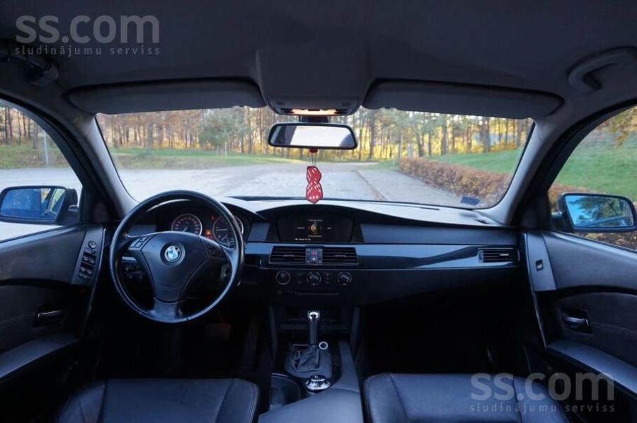 Melns BMW 525 2005 Jūrmala, ar dzinēja tilpumu 2.50 L un nobraukumu 247 tūkst. km par 4895 €, foto 16 vietnē AUTOMOTO.COM.LV
