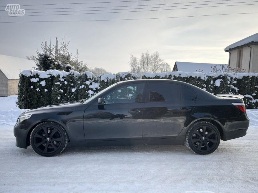 Melns BMW 525 2005 Telšiai, ar dzinēja tilpumu 2.50 L un nobraukumu 349 tūkst. km par 3800 €, foto 2 vietnē AUTOMOTO.COM.LV